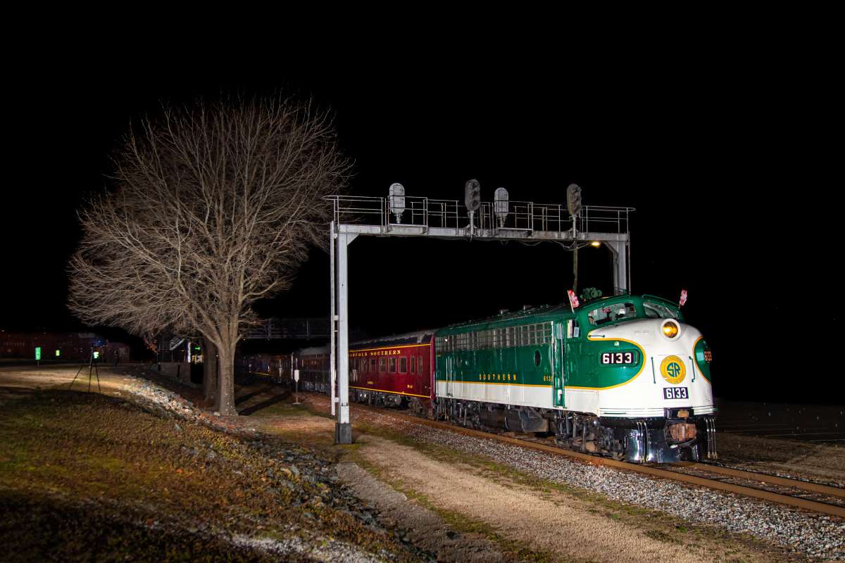 Southern 6133 75th Anniversary Night Photo Charter Tickets | Spencer ...
