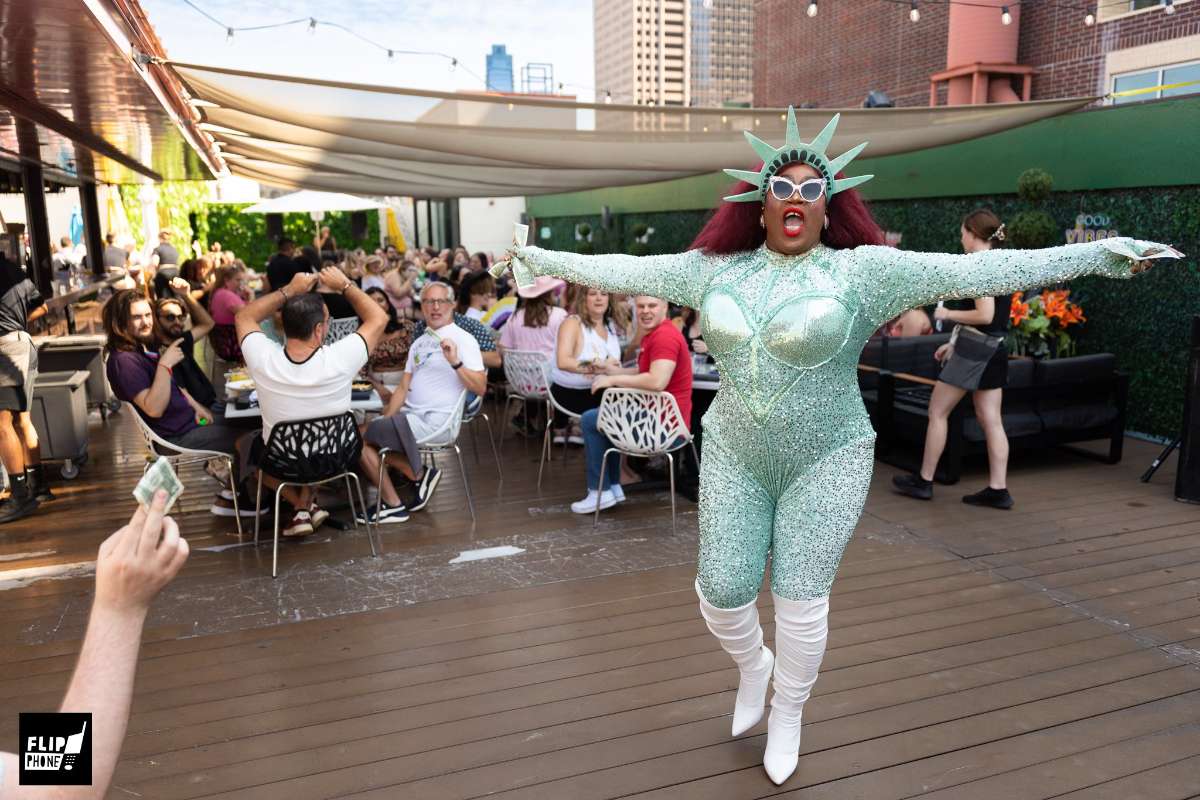 Wigs + Rainbows Rooftop Drag Brunch - 3:00 PM Tickets | Minneapolis, MN ...