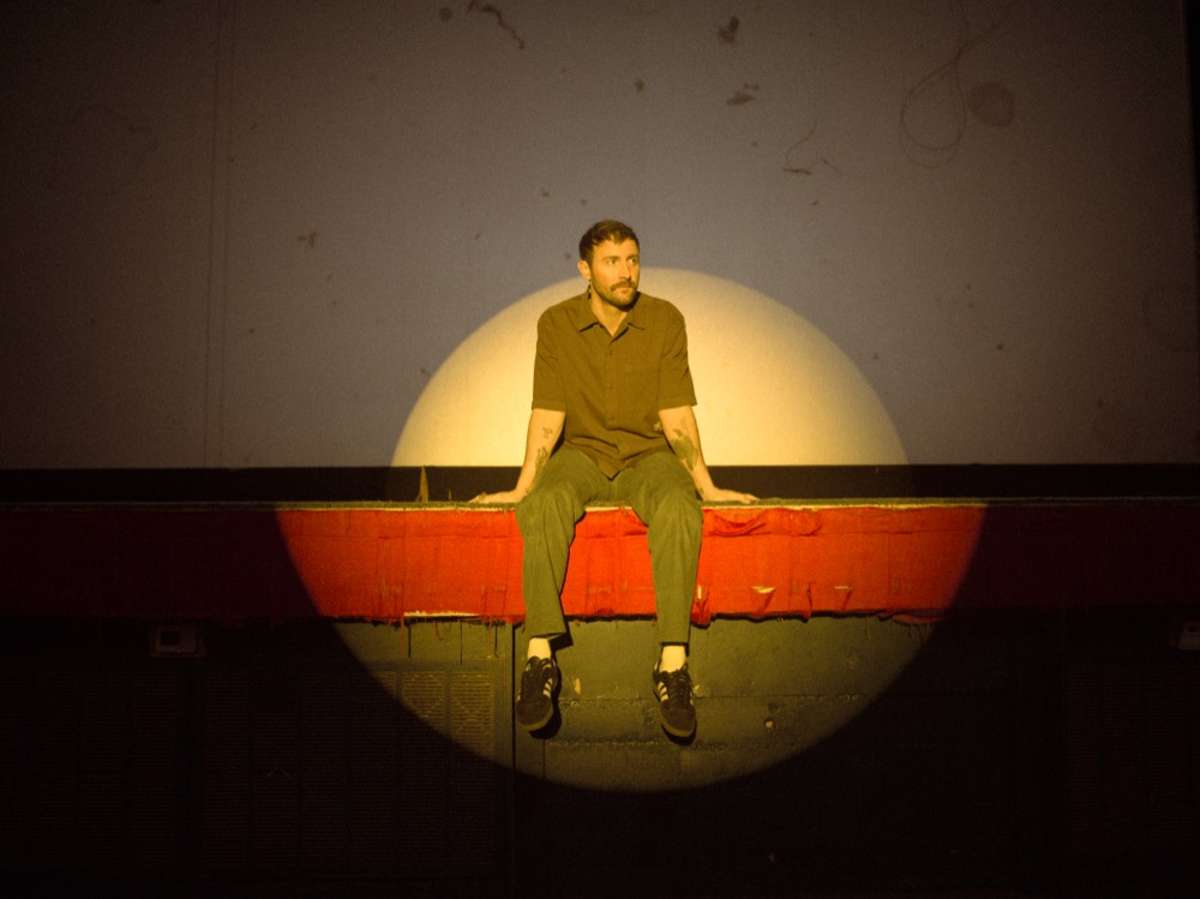 Ruston Kelly - Pale, Through the Window Tour, with Sam MacPherson ...