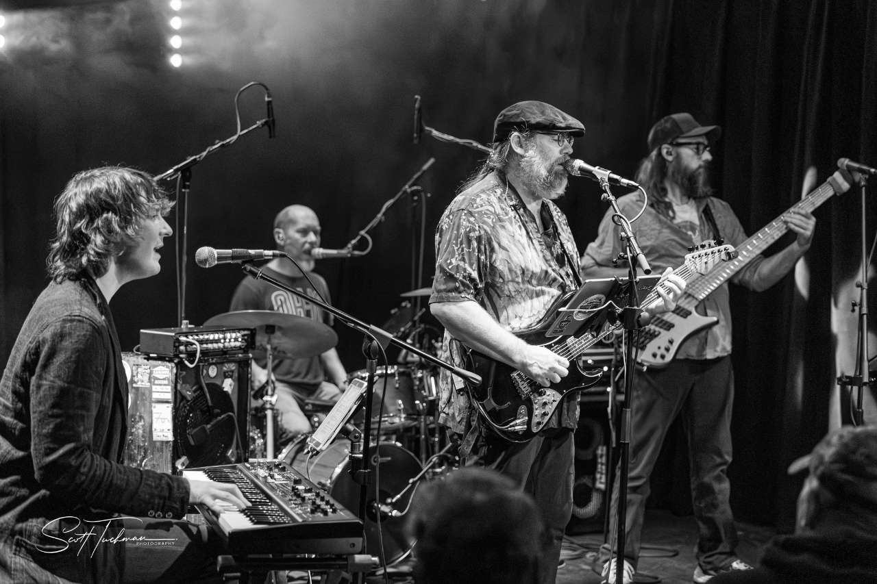 Steely Dead - A Sonic Fusion of The Grateful Dead and Steely Dan | Old ...