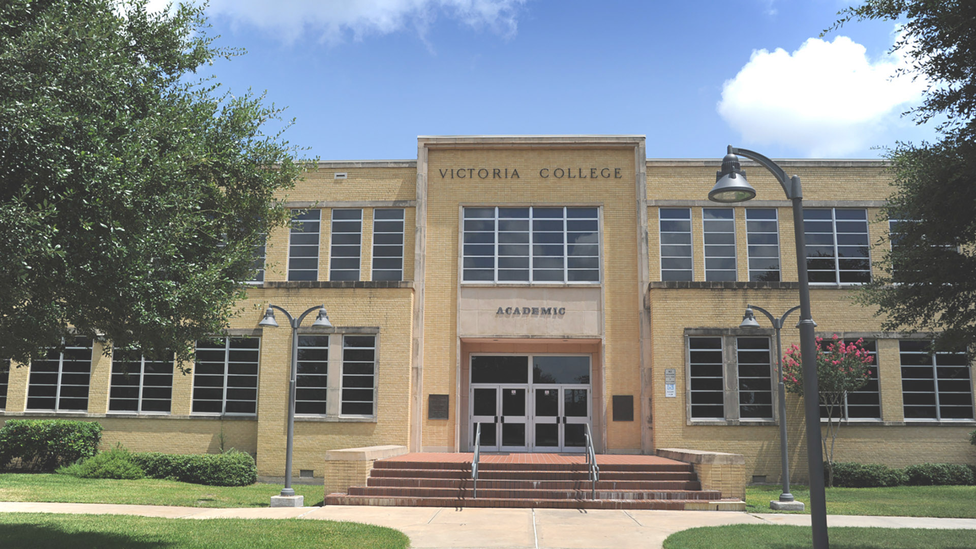 Singin’ In The Rain - Sat, Aug 1, 2026 7:30PM Tickets | Victoria, TX ...